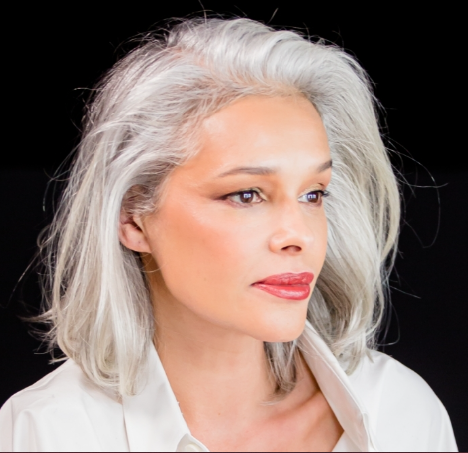 Haute Couture Beauty Look Roma Signature · | Valentino Beauty