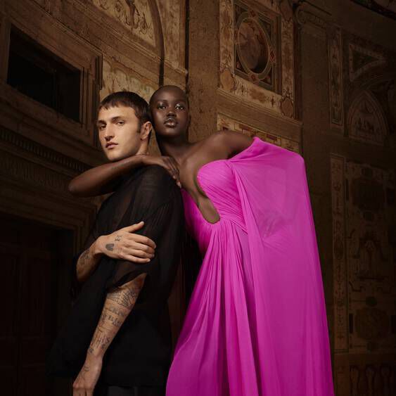 Born in Roma Uomo Intense · | Valentino Beauty